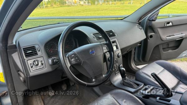Вольво В50 2007 в Таллин, объемом двигателя 1.80 л и пробегом 365 тыс. км за 1399 €, фото 8 на AUTOMOTO.COM.LV