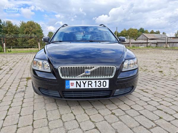 Volvo V50 2007 Marijampole, ar dzinēja tilpumu 2.00 L un nobraukumu 313 tūkst. km par 1650 €, foto 9 vietnē AUTOMOTO.COM.LV