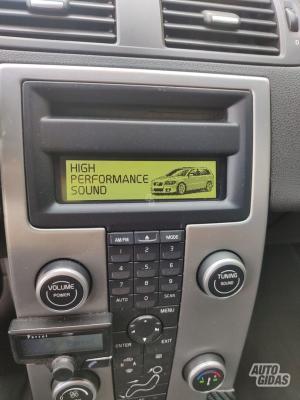 Volvo V50 2007 in Siauliai, with an engine capacity of 2.00 L and mileage of 300 thousand km for 1650 €, photo 17 on AUTOMOTO.COM.LV