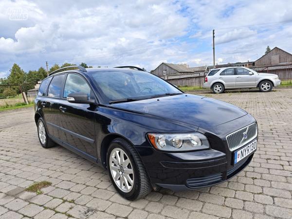 Volvo V50 2007 in Marijampole, with an engine capacity of 2.00 L and mileage of 313 thousand km for 1650 €, photo 8 on AUTOMOTO.COM.LV