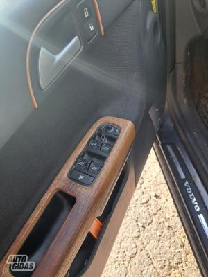 Volvo V50 2007 Radviliškis, ar dzinēja tilpumu 1.60 L un nobraukumu 311 tūkst. km par 1350 €, foto 9 vietnē AUTOMOTO.COM.LV