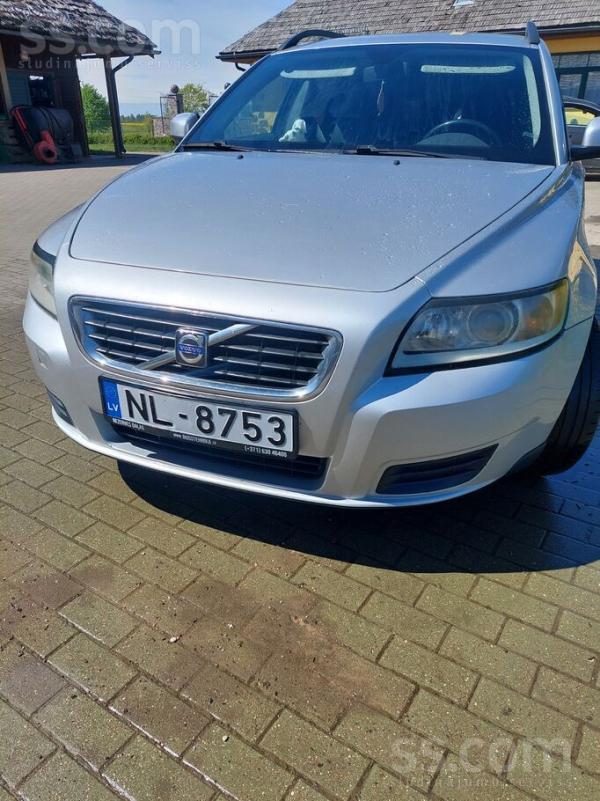 Volvo V50 2008 Ventspils, ar dzinēja tilpumu 1.60 L un nobraukumu 0 tūkst. km par 1950 €, foto 1 vietnē AUTOMOTO.COM.LV