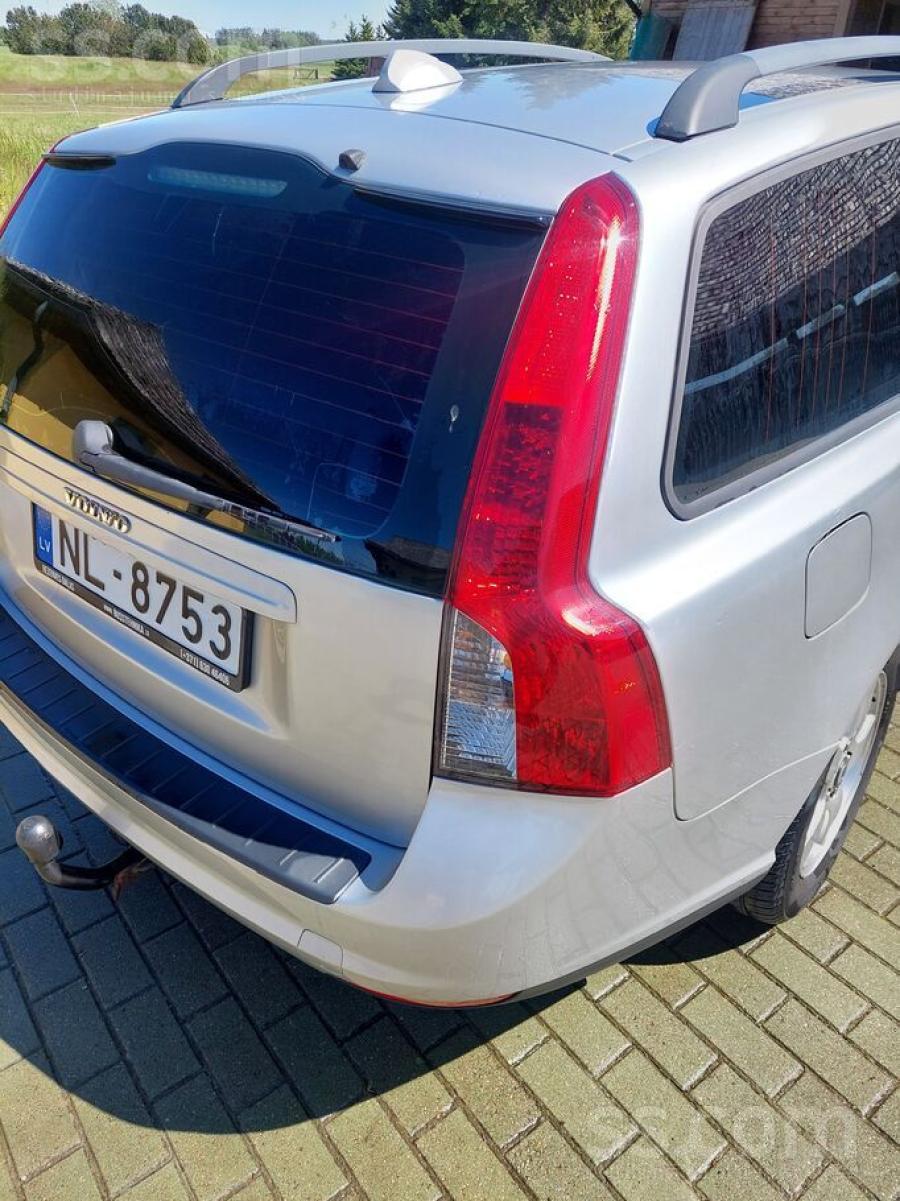 Volvo V50 2008 Ventspils, ar dzinēja tilpumu 1.60 L un nobraukumu 0 tūkst. km par 1950 €, foto 4 vietnē AUTOMOTO.COM.LV