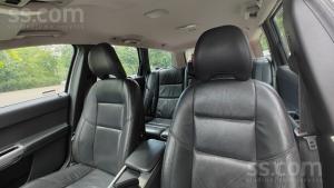 Volvo V50 2008 Rīga, ar dzinēja tilpumu 2.00 L un nobraukumu 331 tūkst. km par 2200 €, foto 6 vietnē AUTOMOTO.COM.LV