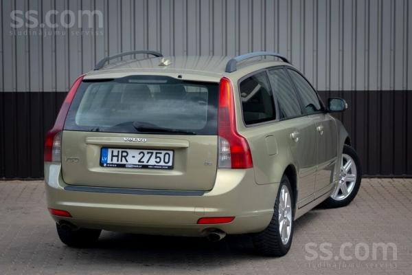 Volvo V50 2008 in Talsi, with an engine capacity of 2.40 L and mileage of 0 thousand km for 2990 €, photo 7 on AUTOMOTO.COM.LV