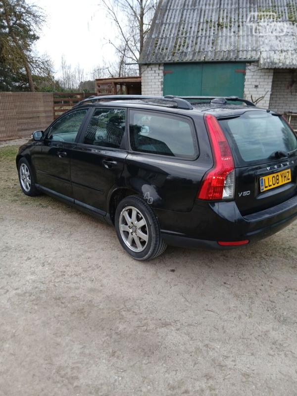 Volvo V50 2008 in Kretinga, with an engine capacity of 1.80 L and mileage of 274 thousand km for 1300 €, photo 4 on AUTOMOTO.COM.LV