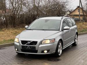 Volvo V50 2008 Ukmergė, ar dzinēja tilpumu 2.00 L un nobraukumu 280 tūkst. km par 3450 €, foto 2 vietnē AUTOMOTO.COM.LV