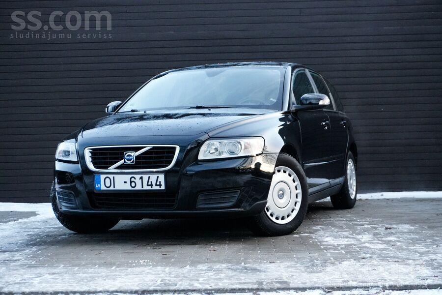 Volvo V50 2008 in Riga, with an engine capacity of 1.80 L and mileage of 246 thousand km for 4390 €, photo 1 on AUTOMOTO.COM.LV