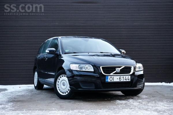 Volvo V50 2008 in Riga, with an engine capacity of 1.80 L and mileage of 246 thousand km for 4390 €, photo 2 on AUTOMOTO.COM.LV