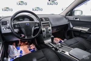 Volvo V50 2008 in Kaunas, with an engine capacity of 1.60 L and mileage of 234 thousand km for 3790 €, photo 7 on AUTOMOTO.COM.LV