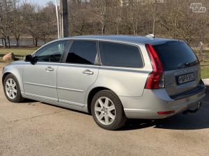 Volvo V50 2008 Alīta, ar dzinēja tilpumu 2.00 L un nobraukumu 251 tūkst. km par 2650 €, foto 6 vietnē AUTOMOTO.COM.LV