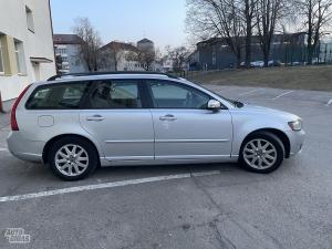 Volvo V50 2008 Alīta, ar dzinēja tilpumu 1.60 L un nobraukumu 300 tūkst. km par 2200 €, foto 4 vietnē AUTOMOTO.COM.LV