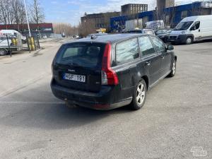 Volvo V50 2008 in Klaipeda, with an engine capacity of 1.60 L and mileage of 321 thousand km for 600 €, photo 2 on AUTOMOTO.COM.LV