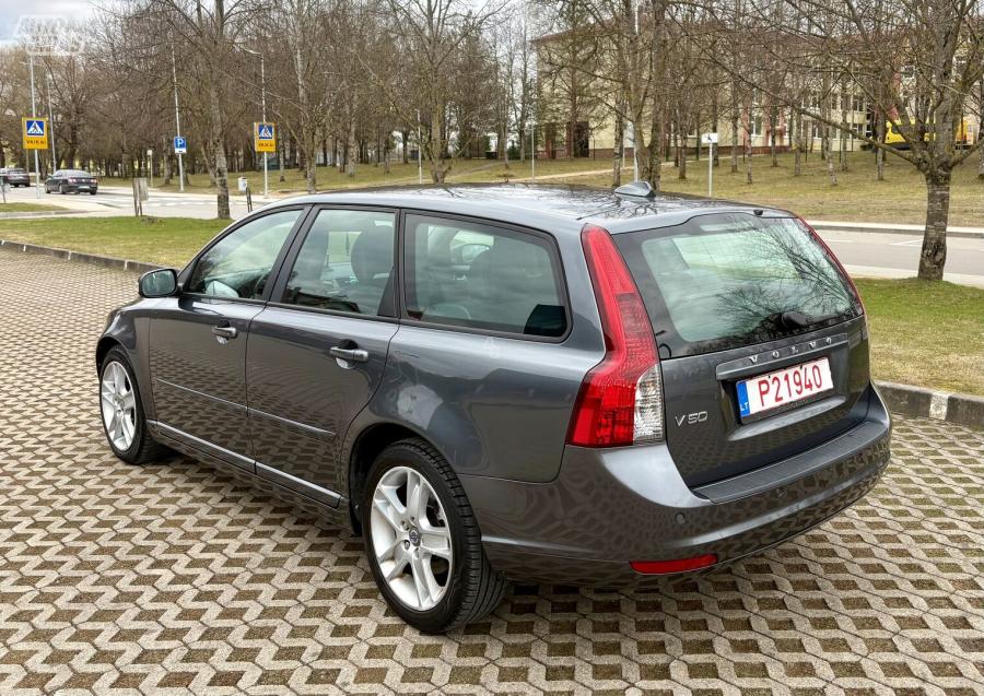Volvo V50 2008 Šilalė, ar dzinēja tilpumu 1.60 L un nobraukumu 289 tūkst. km par 2650 €, foto 8 vietnē AUTOMOTO.COM.LV