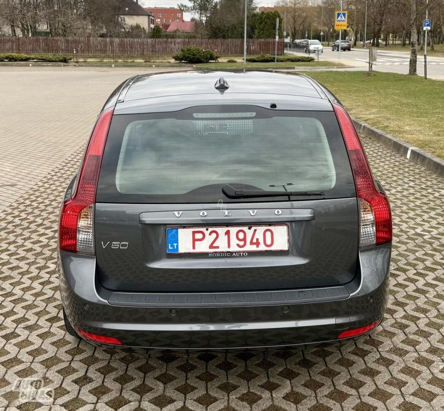 Volvo V50 2008 Šilalė, ar dzinēja tilpumu 1.60 L un nobraukumu 289 tūkst. km par 2650 €, foto 9 vietnē AUTOMOTO.COM.LV