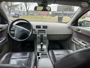 Volvo V50 2008 Šilutė, ar dzinēja tilpumu 2.00 L un nobraukumu 300 tūkst. km par 1150 €, foto 8 vietnē AUTOMOTO.COM.LV