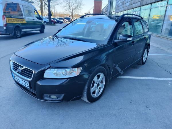 Volvo V50 2008 Šauļi, ar dzinēja tilpumu 1.60 L un nobraukumu 370 tūkst. km par 1600 €, foto 2 vietnē AUTOMOTO.COM.LV