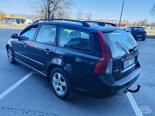 Volvo V50 2008 Šauļi, ar dzinēja tilpumu 1.60 L un nobraukumu 370 tūkst. km par 1600 €, foto 3 vietnē AUTOMOTO.COM.LV