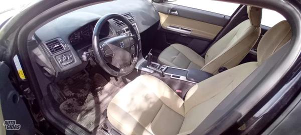 Volvo V50 2008 in Klaipeda, with an engine capacity of 1.60 L and mileage of 312 thousand km for 1550 €, photo 10 on AUTOMOTO.COM.LV