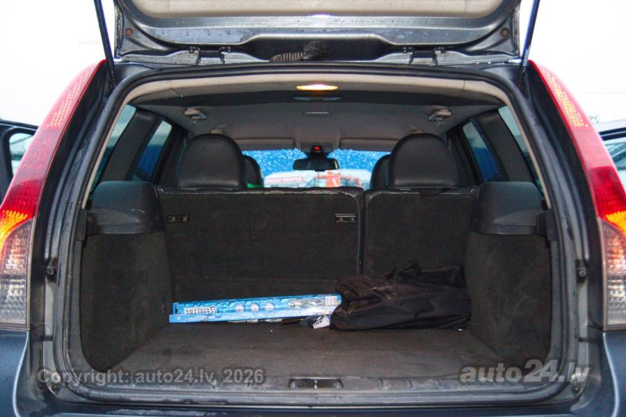 Volvo V50 2008 Tallina, ar dzinēja tilpumu 1.60 L un nobraukumu 280 tūkst. km par 1599 €, foto 9 vietnē AUTOMOTO.COM.LV