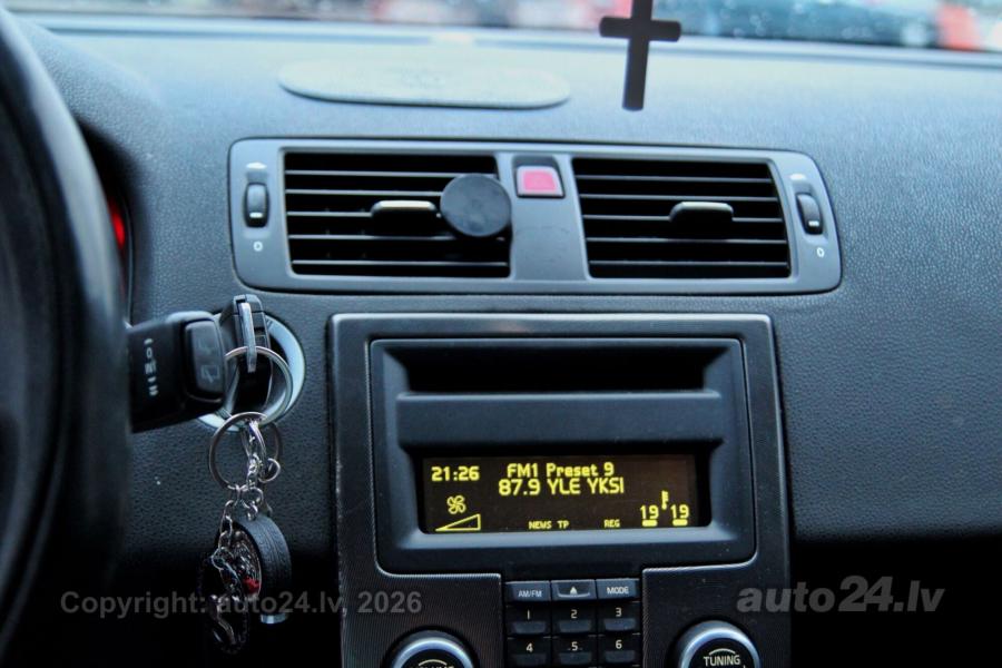 Volvo V50 2008 Tallina, ar dzinēja tilpumu 1.60 L un nobraukumu 280 tūkst. km par 1599 €, foto 13 vietnē AUTOMOTO.COM.LV