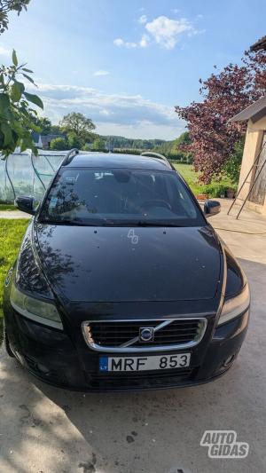 Volvo V50 2008 in Prienai, with an engine capacity of 2.00 L and mileage of 310 thousand km for 800 €, photo 6 on AUTOMOTO.COM.LV