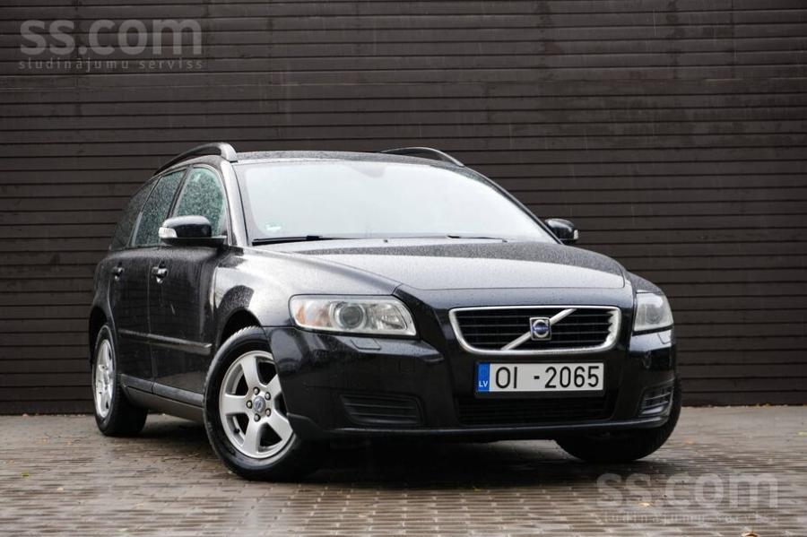 Volvo V50 2008 Rīga, ar dzinēja tilpumu 1.60 L un nobraukumu 287 tūkst. km par 3990 €, foto 3 vietnē AUTOMOTO.COM.LV