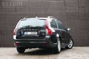 Volvo V50 2008 Rīga, ar dzinēja tilpumu 1.60 L un nobraukumu 287 tūkst. km par 3990 €, foto 4 vietnē AUTOMOTO.COM.LV