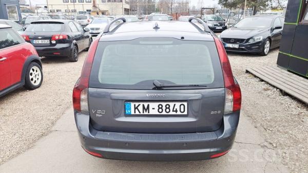 Вольво В50 2008 в Рига, объемом двигателя 2.00 л и пробегом 372 тыс. км за 2990 €, фото 6 на AUTOMOTO.COM.LV