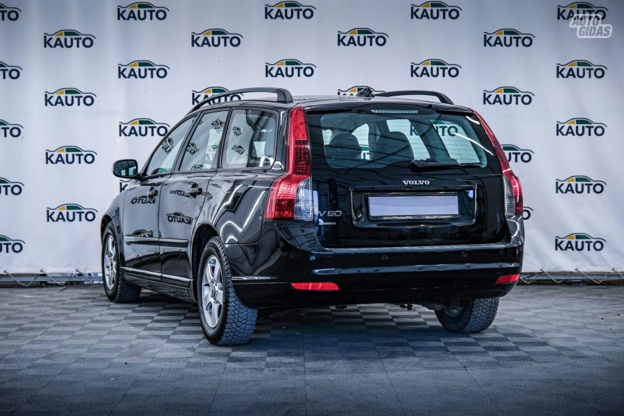 Volvo V50 2008 in Kaunas, with an engine capacity of 1.60 L and mileage of 358 thousand km for 3390 €, photo 5 on AUTOMOTO.COM.LV