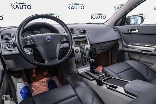 Volvo V50 2008 Kauņa, ar dzinēja tilpumu 1.60 L un nobraukumu 358 tūkst. km par 3390 €, foto 7 vietnē AUTOMOTO.COM.LV