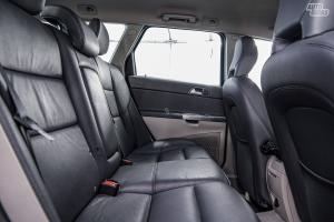 Volvo V50 2008 in Kaunas, with an engine capacity of 1.60 L and mileage of 358 thousand km for 3390 €, photo 11 on AUTOMOTO.COM.LV