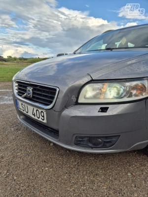 Volvo V50 2008 Kauņa, ar dzinēja tilpumu 2.00 L un nobraukumu 450 tūkst. km par 1100 €, foto 8 vietnē AUTOMOTO.COM.LV