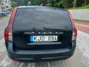 Volvo V50 2008 Viļņa, ar dzinēja tilpumu 2.00 L un nobraukumu 246 tūkst. km par 2800 €, foto 5 vietnē AUTOMOTO.COM.LV