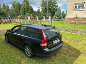 Volvo V50 2008 in Panevezys, with an engine capacity of 2.00 L and mileage of 220 thousand km for 500 €, photo 4 on AUTOMOTO.COM.LV