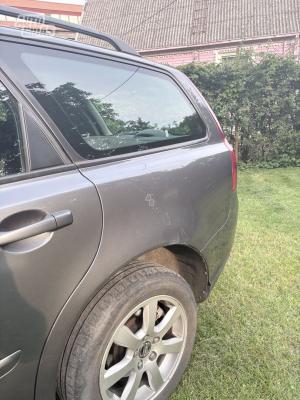 Вольво В50 2008 в Каунас, объемом двигателя 2.00 л и пробегом 289 тыс. км за 2450 €, фото 7 на AUTOMOTO.COM.LV