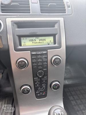 Вольво В50 2008 в Каунас, объемом двигателя 2.00 л и пробегом 289 тыс. км за 2450 €, фото 12 на AUTOMOTO.COM.LV
