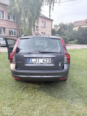 Вольво В50 2008 в Каунас, объемом двигателя 2.00 л и пробегом 289 тыс. км за 2450 €, фото 13 на AUTOMOTO.COM.LV