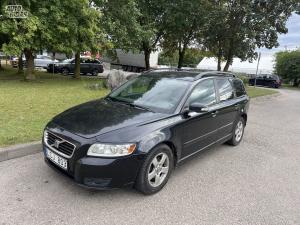 Volvo V50 2008 in Siauliai, with an engine capacity of 1.60 L and mileage of 313 thousand km for 1150 €, photo  on AUTOMOTO.COM.LV