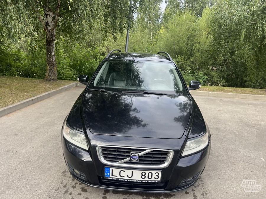 Volvo V50 2008 Šauļi, ar dzinēja tilpumu 1.60 L un nobraukumu 313 tūkst. km par 1150 €, foto 4 vietnē AUTOMOTO.COM.LV