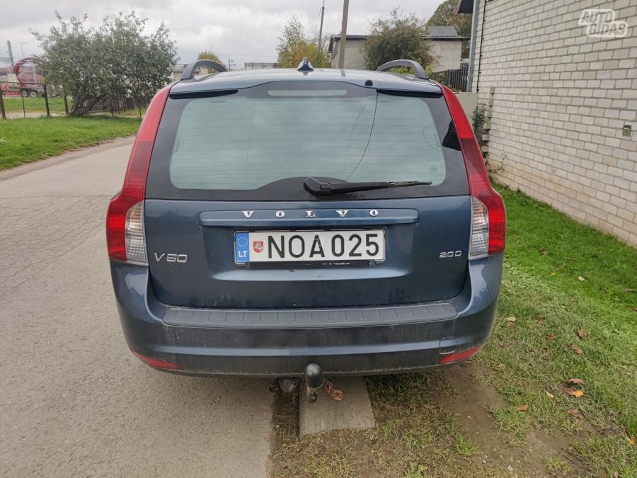 Volvo V50 2008 Šauļi, ar dzinēja tilpumu 2.00 L un nobraukumu 311 tūkst. km par 1350 €, foto 6 vietnē AUTOMOTO.COM.LV