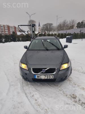 Volvo V50 2009 in Jurmala, with an engine capacity of 1.60 L and mileage of 308 thousand km for 2750 €, photo  on AUTOMOTO.COM.LV