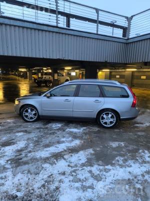 Volvo V50 2009 in Riga, with an engine capacity of 1.60 L and mileage of 355 thousand km for 3800 €, photo 5 on AUTOMOTO.COM.LV