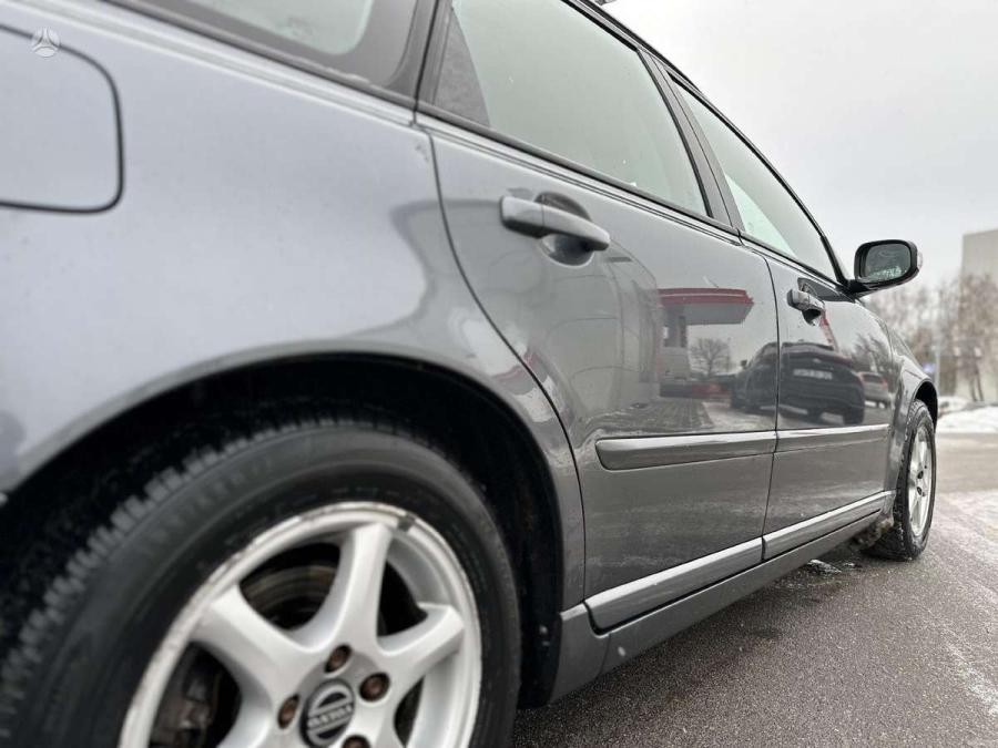 Volvo V50 2009 Kauņa, ar dzinēja tilpumu 1.56 L un nobraukumu 334 tūkst. km par 2000 €, foto 6 vietnē AUTOMOTO.COM.LV