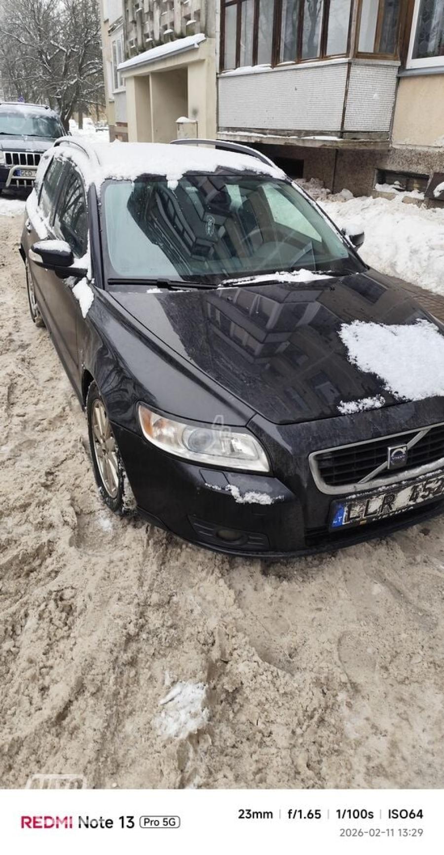 Volvo V50 2009 in Vilnius, with an engine capacity of 2.00 L and mileage of 304 thousand km for 1100 €, photo 1 on AUTOMOTO.COM.LV