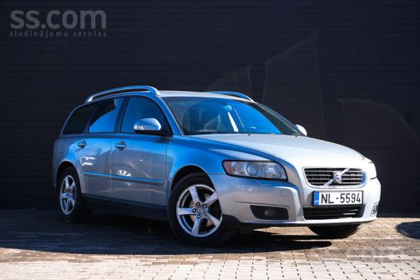 Volvo V50 2009 Rīga, ar dzinēja tilpumu 1.60 L un nobraukumu 329 tūkst. km par 3990 €, foto 2 vietnē AUTOMOTO.COM.LV