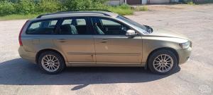 Volvo V50 2009 Viļņa, ar dzinēja tilpumu 1.60 L un nobraukumu 346 tūkst. km par 950 €, foto 3 vietnē AUTOMOTO.COM.LV