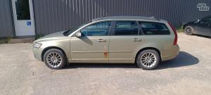 Volvo V50 2009 Viļņa, ar dzinēja tilpumu 1.60 L un nobraukumu 346 tūkst. km par 950 €, foto 5 vietnē AUTOMOTO.COM.LV