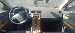 Volvo V50 2009 Viļņa, ar dzinēja tilpumu 1.60 L un nobraukumu 346 tūkst. km par 950 €, foto 6 vietnē AUTOMOTO.COM.LV