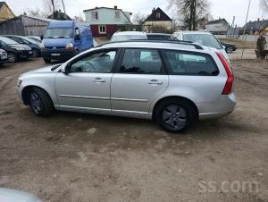 Volvo V50 2009 Rēzekne, ar dzinēja tilpumu 1.60 L un nobraukumu 279 tūkst. km par 2850 €, foto 9 vietnē AUTOMOTO.COM.LV